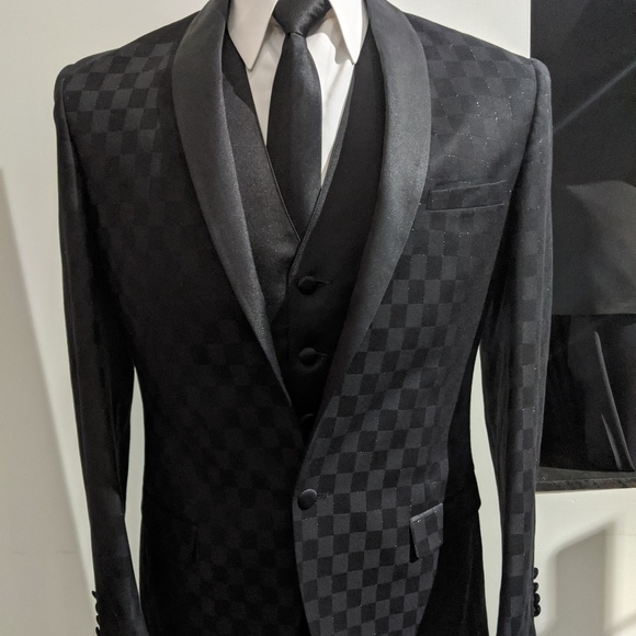 Statement | Suits & Blazers | Black Checkered 3pc Suit | Poshmark